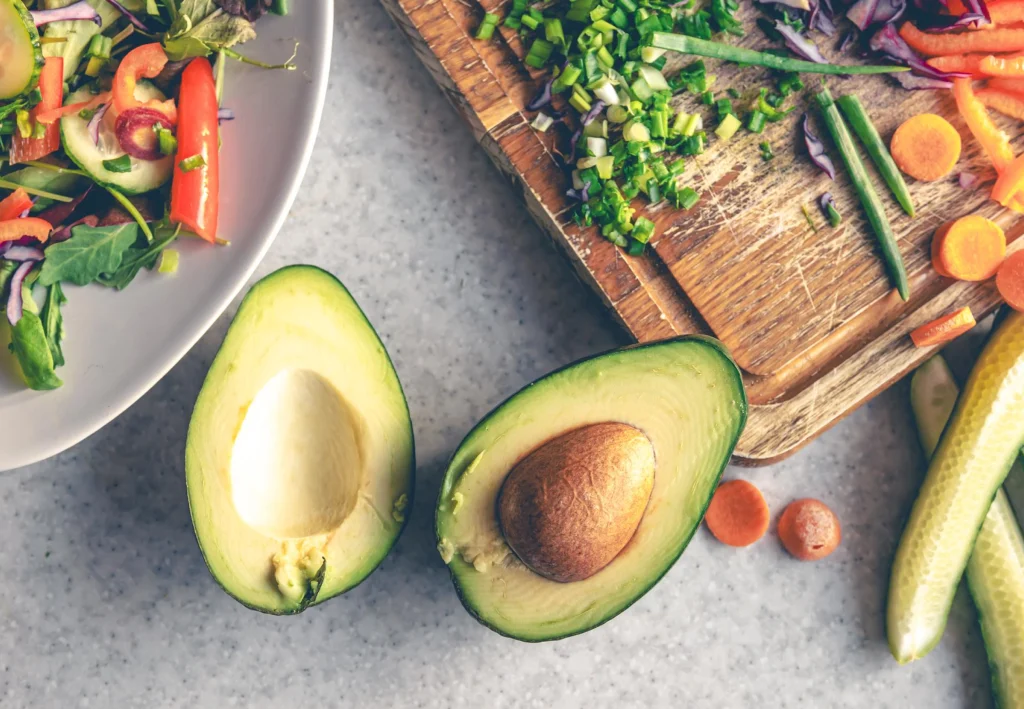 Avocado Nutrition Facts & Health Benefits for Weight Loss