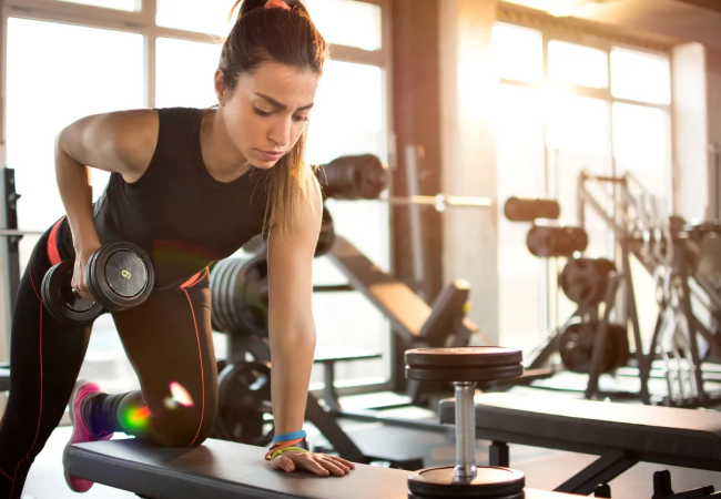 Women’s Muscle Building with Weight Training: Complete Guide